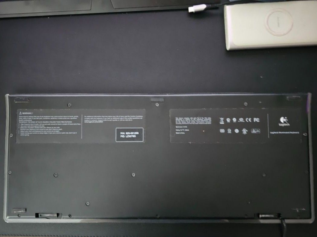 Logitech Illuminated Keyboard USB with M705 wireless mouse, Computers ...