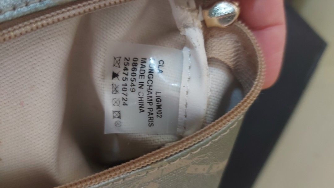 Longchamp pouch, Women's Fashion, Bags & Wallets, Purses & Pouches on ...