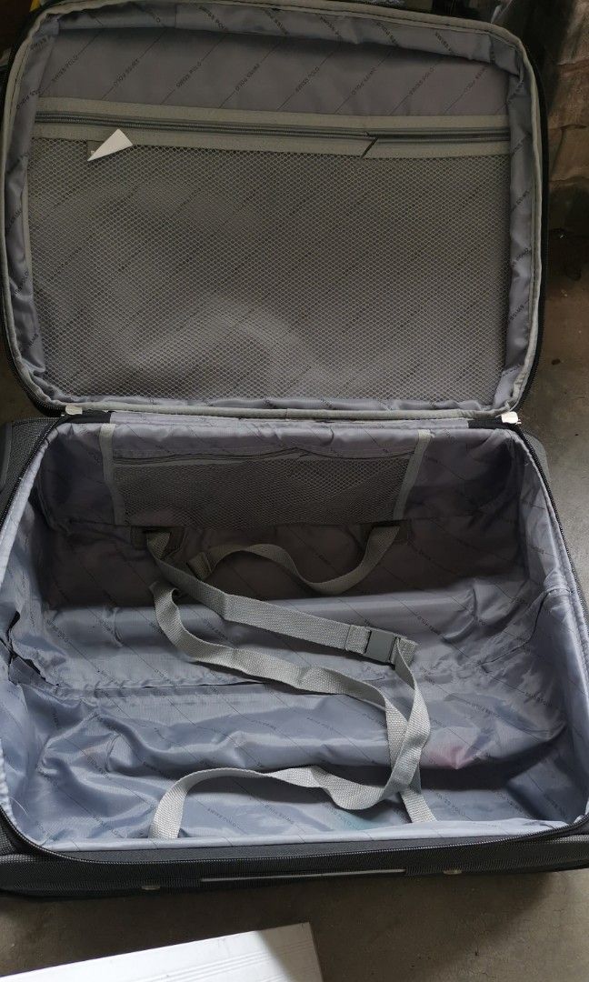 Luggage Bag 20 inch, Hobbies & Toys, Travel, Luggage on Carousell