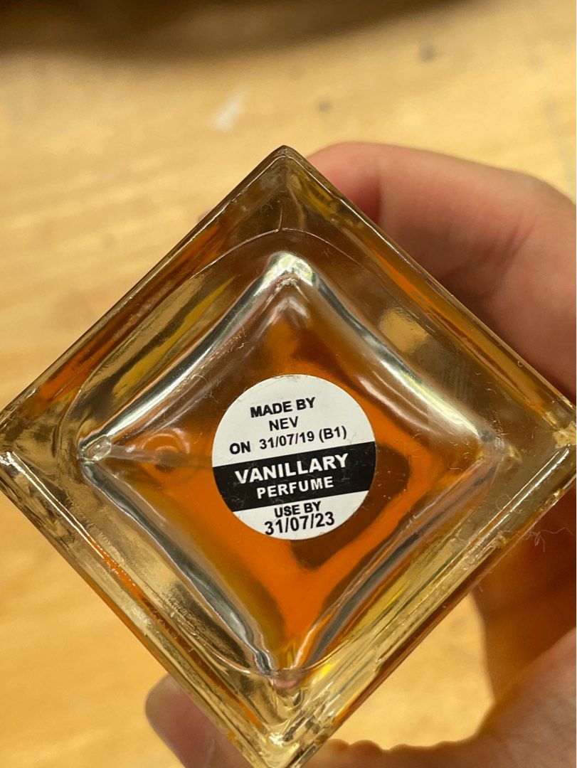 Lush Vanillary Perfume 100ml, Beauty & Personal Care, Fragrance ...