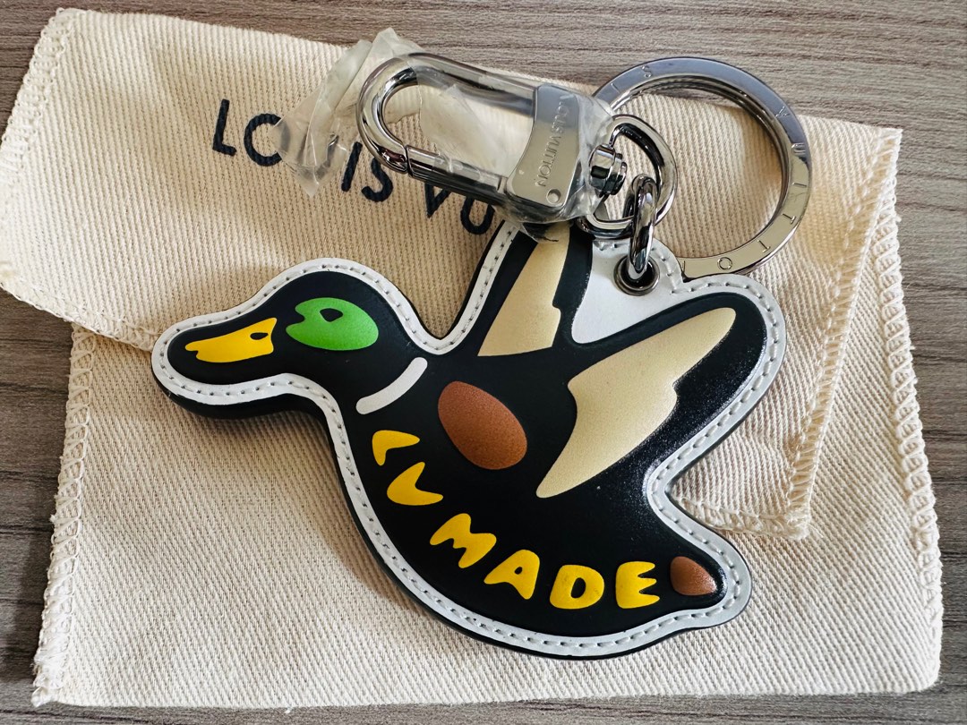 LV x Human Made Key Chain, 名牌, 飾物及配件 - Carousell