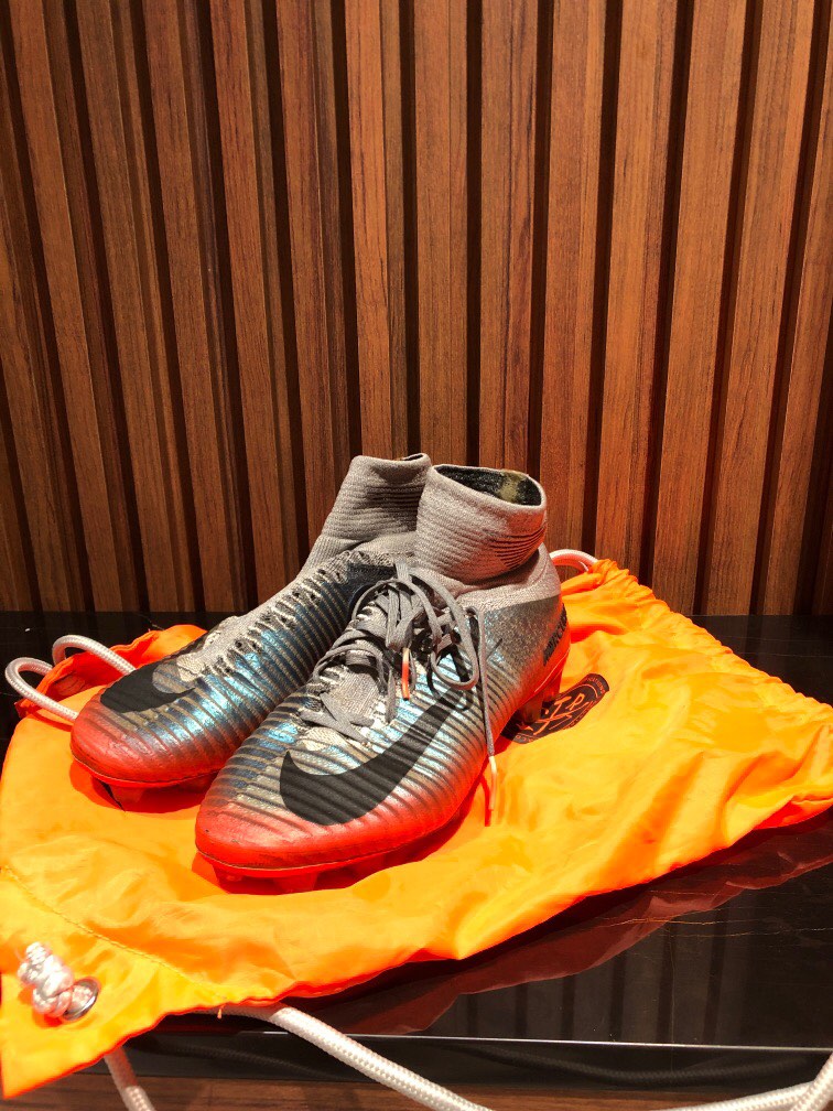 Mercurial Superfly V CR7, Sports Equipment, Sports & Games, Racket ...