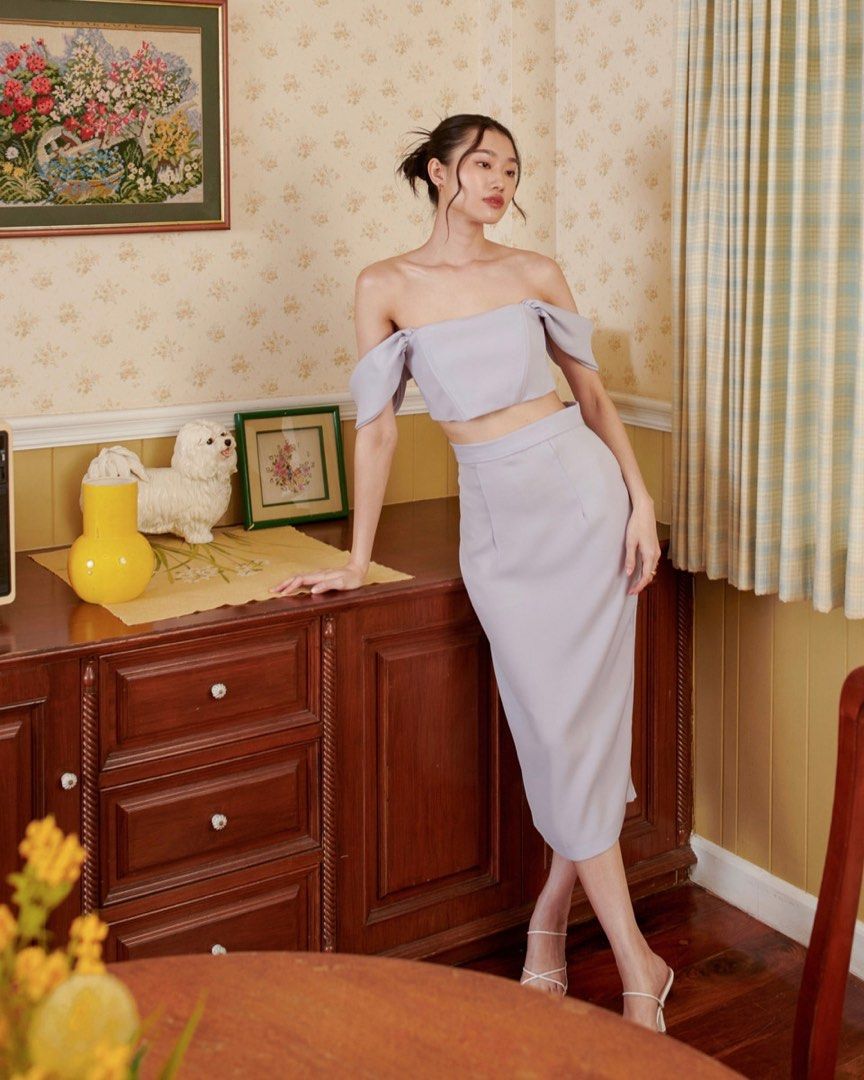 Misse Mandy Set (Skirt), Women's Fashion, Bottoms, Skirts on Carousell