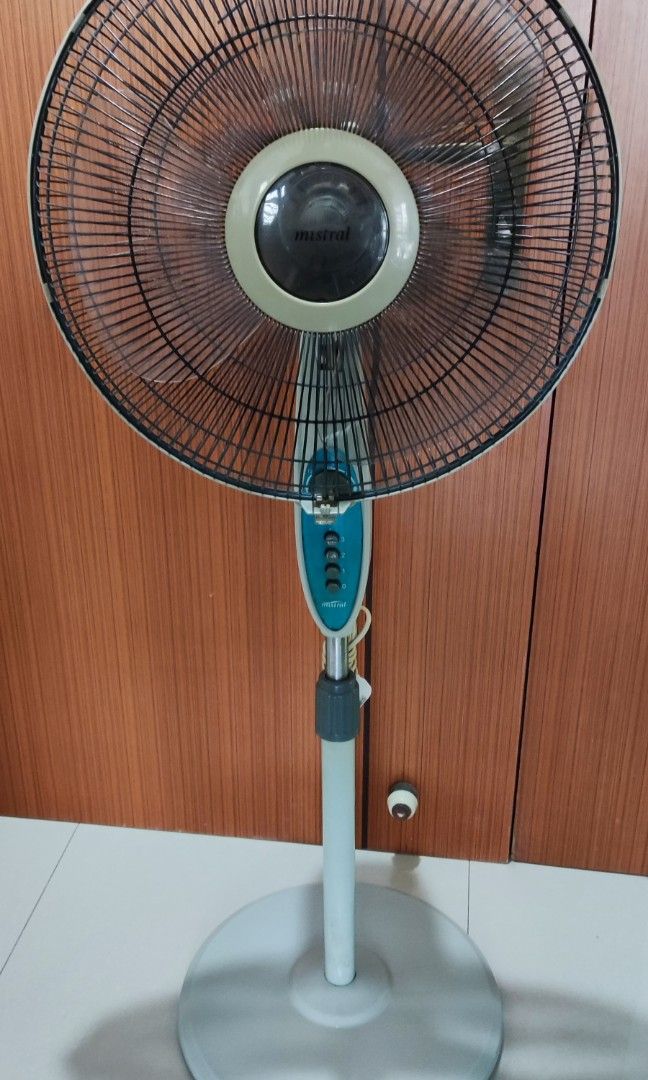 Mistral 16" stand fan, Furniture & Home Living, Lighting & Fans, Fans ...