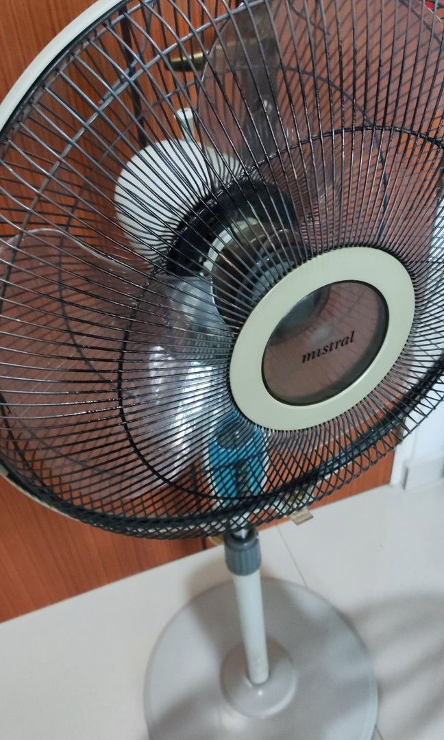 Mistral 16" stand fan, Furniture & Home Living, Lighting & Fans, Fans ...