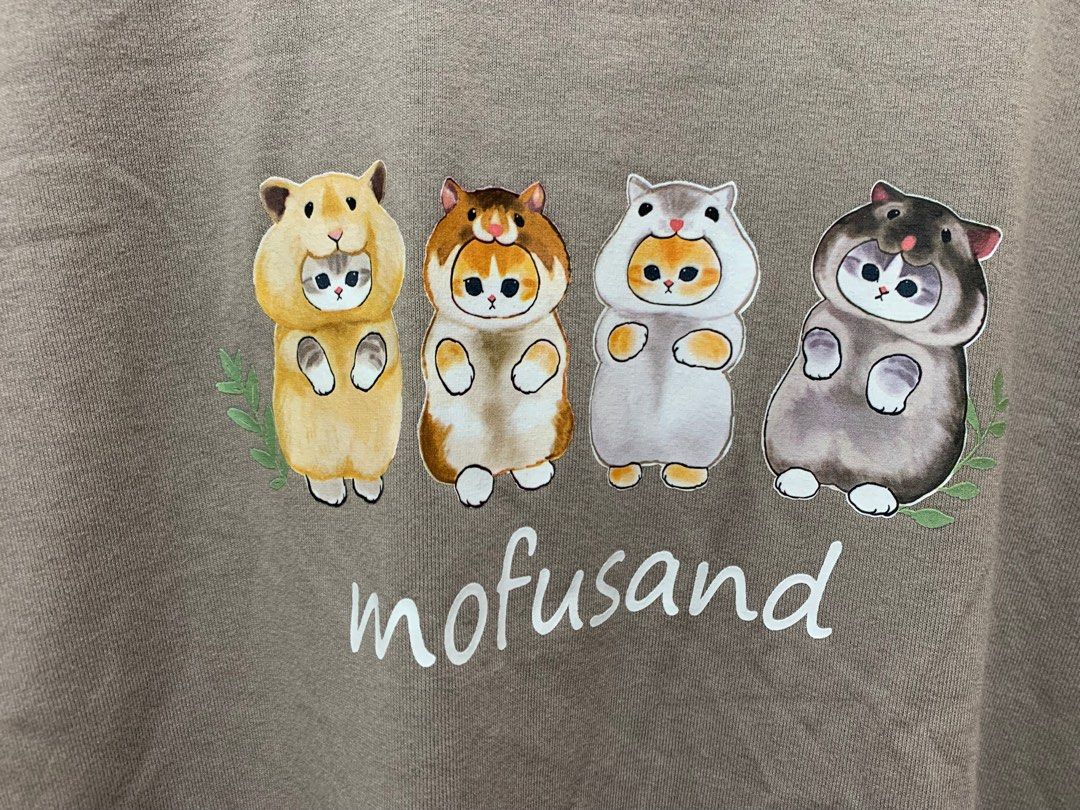 Mofusand Tee, 男裝, 上身及套裝, T-shirt、恤衫、有領衫 - Carousell