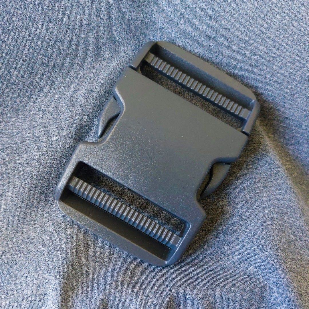 Mystery Ranch Side Release Buckle (Full Moon / Hip Monkey) on Carousell