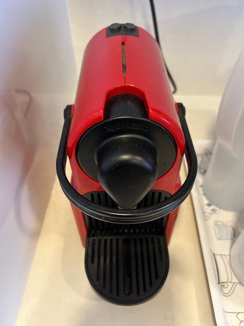 Nespresso pixie machine, TV & Home Appliances, Kitchen Appliances ...