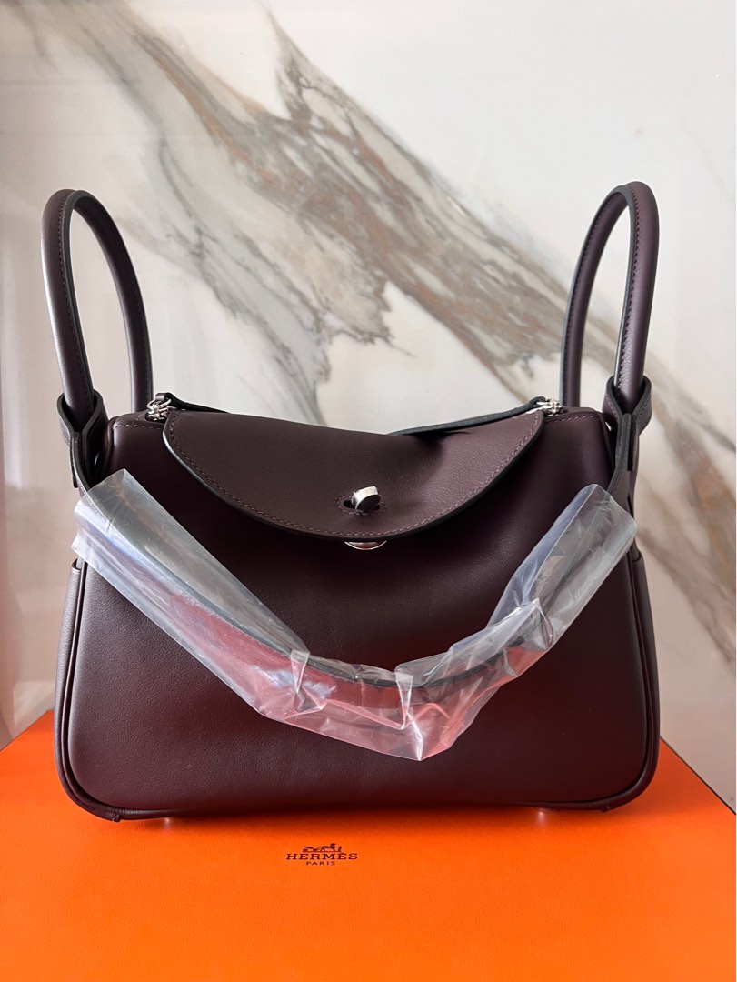 Fast Deal: Hermes Lindy 26 , Luxury, Bags & Wallets on Carousell