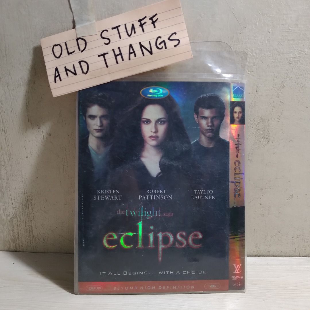 old dvd: THE TWILIGHT SAGA - ECLIPSE, Hobbies & Toys, Music & Media, CDs & DVDs on Carousell