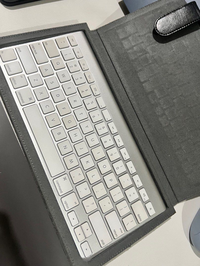 Original Apple Magic Keyboard Gen 1, Computers & Tech, Parts ...