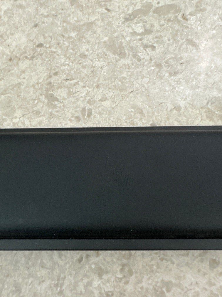 Razer Ergonomic Wrist Rest for Full Sized Keyboard, Computers & Tech ...