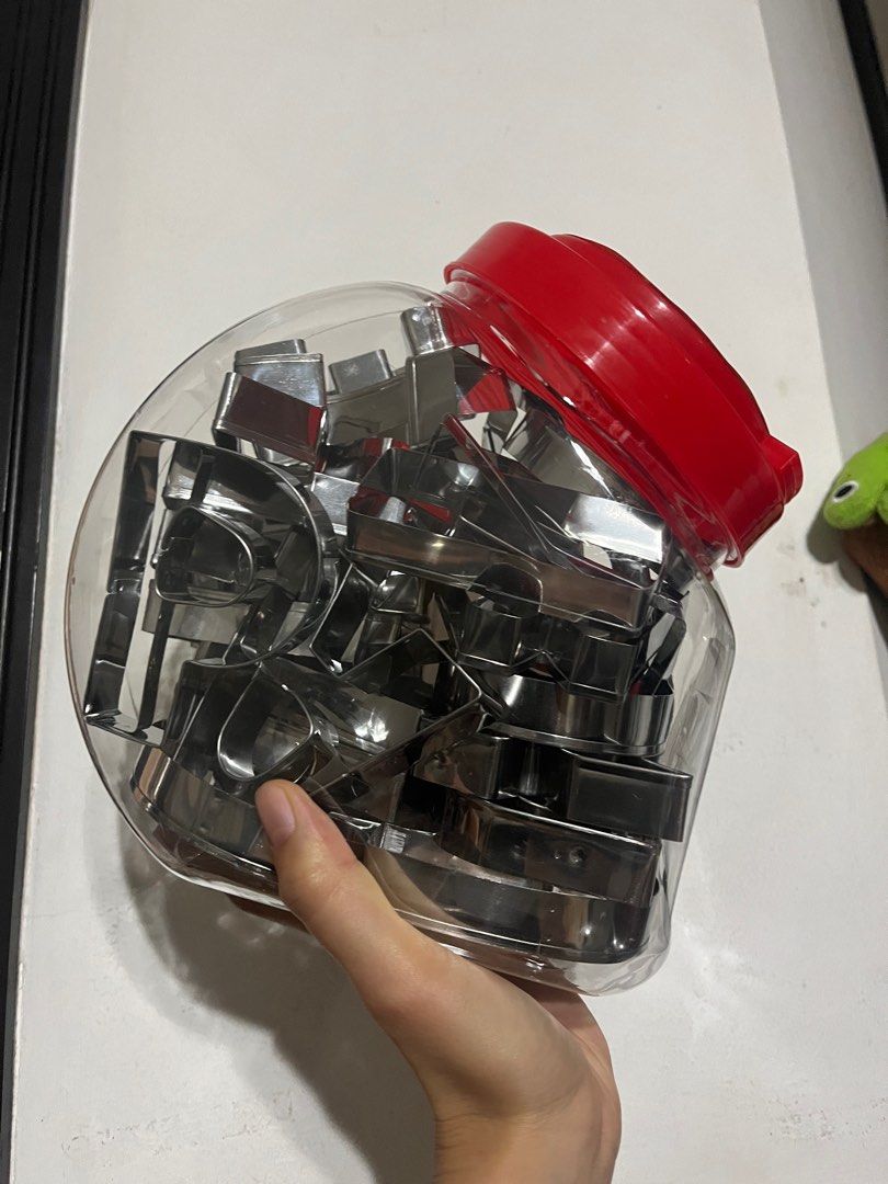 Redman alphabet cookie cutter, Furniture & Home Living, Kitchenware ...