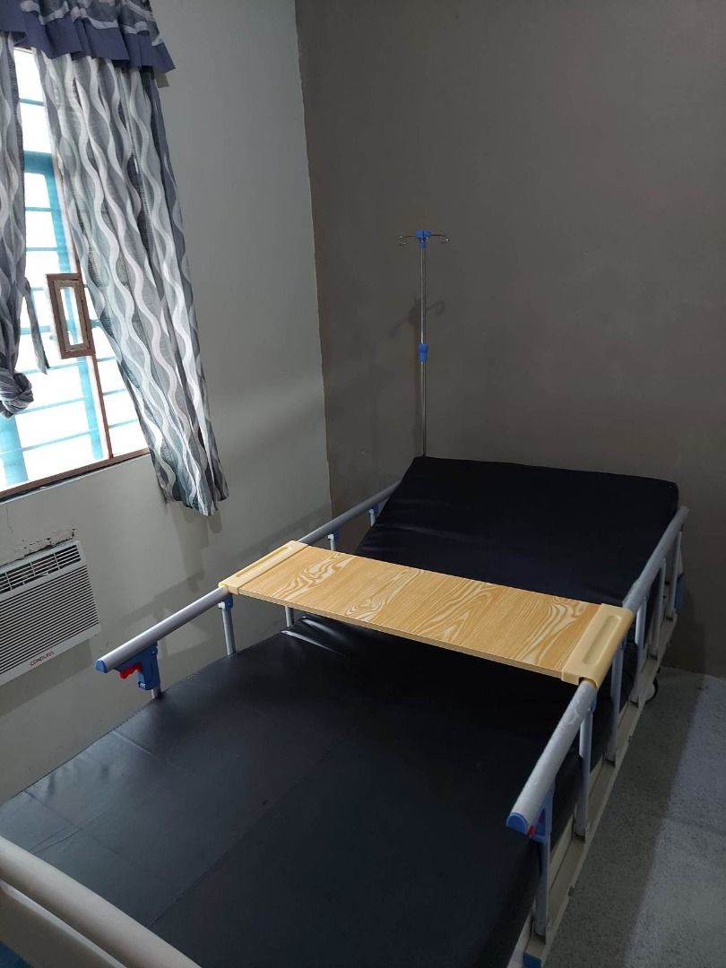 Second Hand Hospital Bed 3 Cranks With LEATHERETTE FOAM, OVERBED TABLE ...