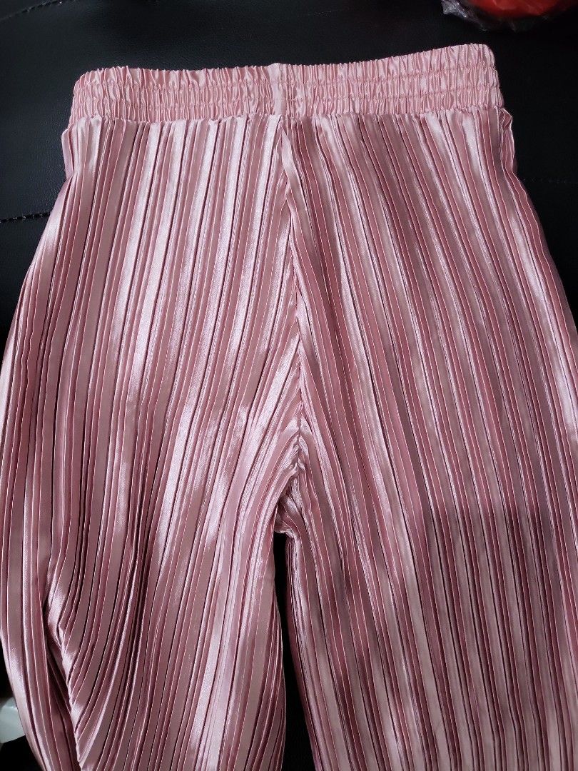 Shimmer metallic pink pants palazzo pleated, Women's Fashion, Bottoms ...