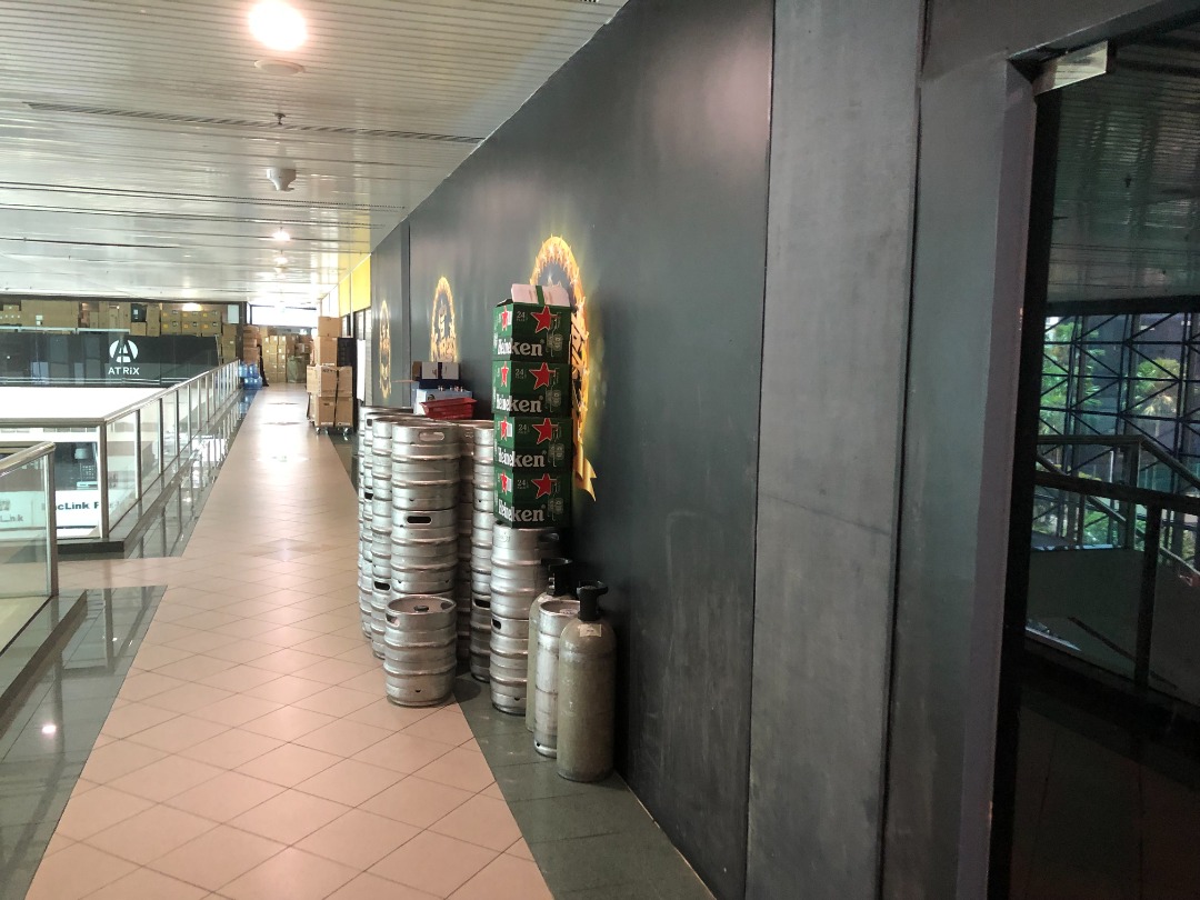 Sim Lim Square Ktv club karaoke open concept shop for Take over ...