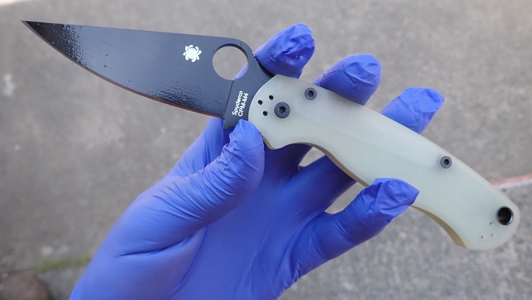 Spyderco Paramilitary 2 M4 DLC BladeHq Exclusive (UTILITY KNIFE ...