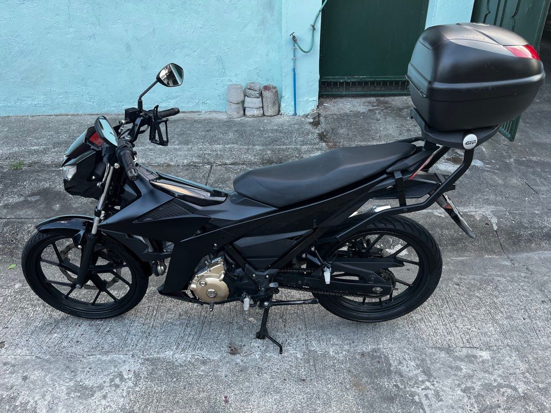 Suzuki Raider FI 2017, Motorbikes, Motorbikes for Sale on Carousell