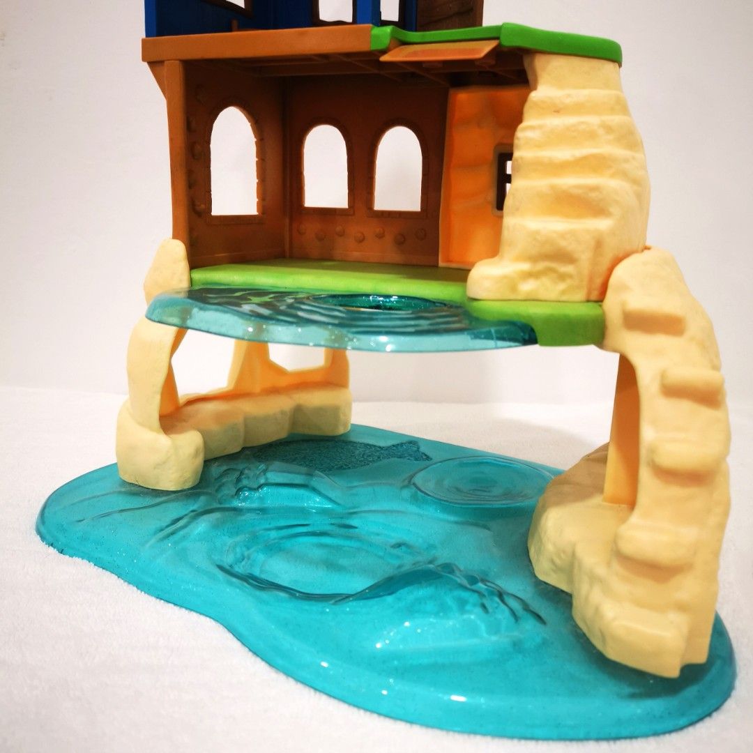 Sylvanian Secret Island Playground, Hobbies & Toys, Collectibles ...