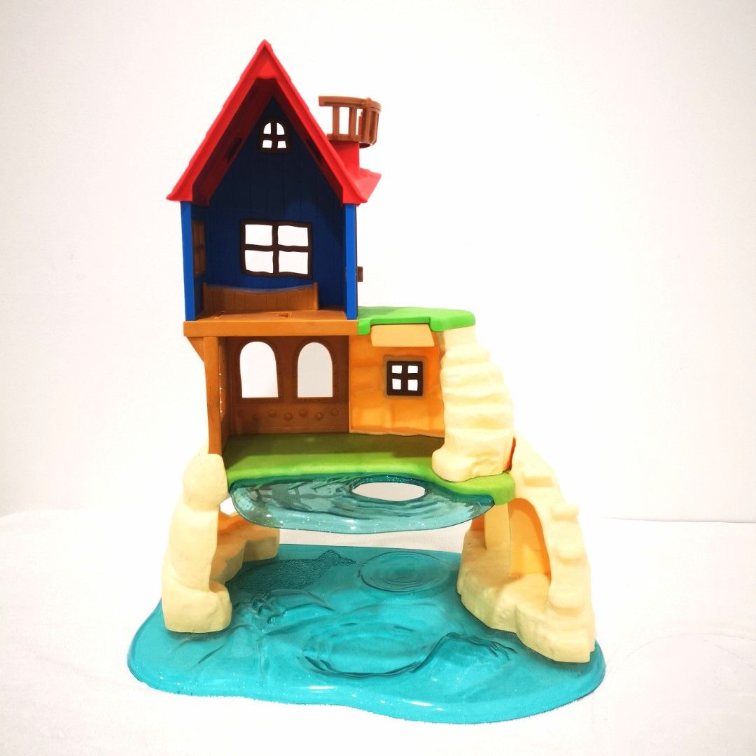 Sylvanian Secret Island Playground, Hobbies & Toys, Collectibles ...