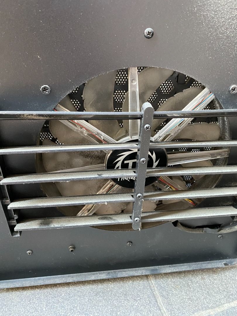 thermaltake full tower case with free fans, Computers & Tech, Parts ...