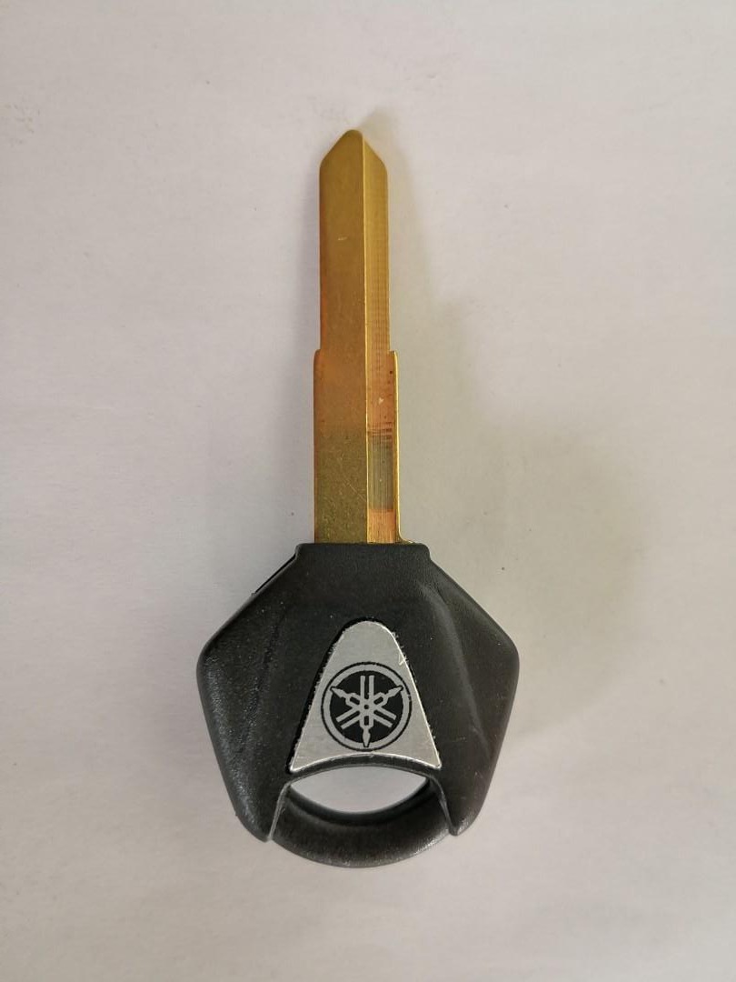 Yamaha Key WITH Transponder, Motorcycles, Motorcycle Accessories on ...