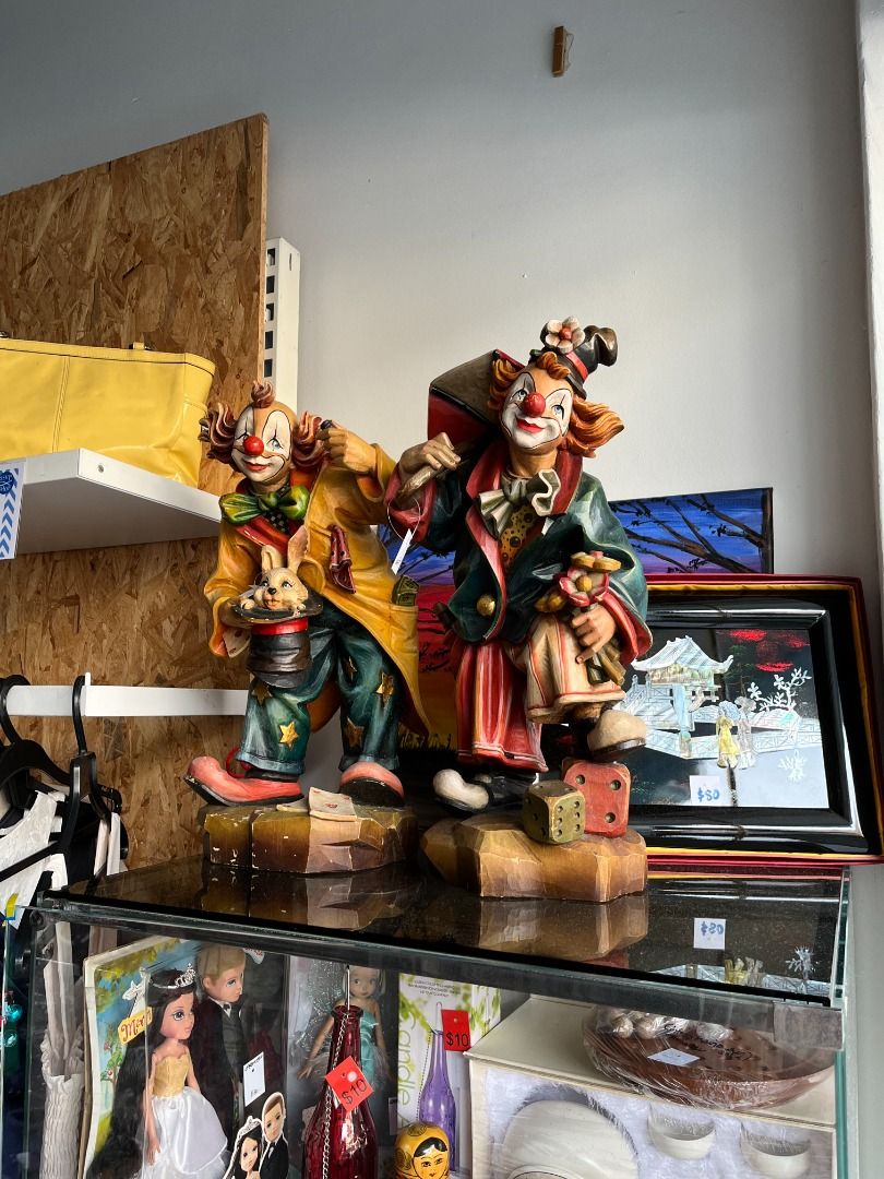 Demetz Patrick "Magician" clown wood carving, Furniture & Home Living ...