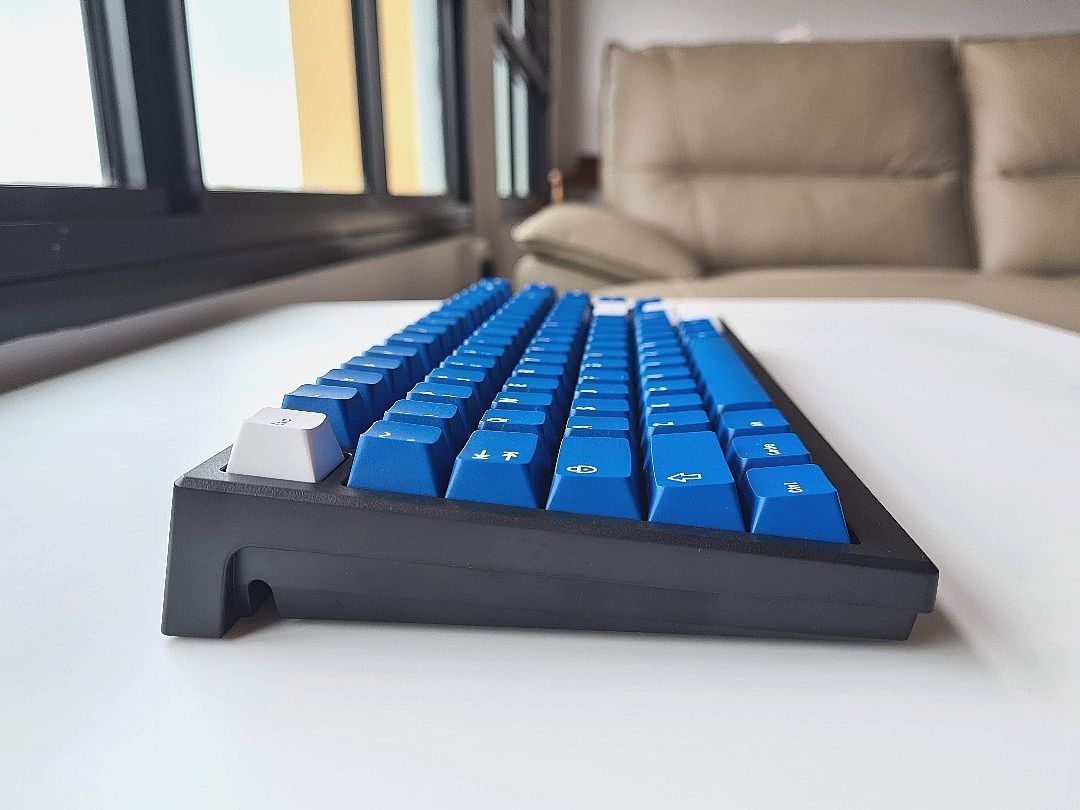 75% Custom Mechanical Keyboard (WhiteOnBlue2104)- Fully Modded, Computers & Tech, Parts ...