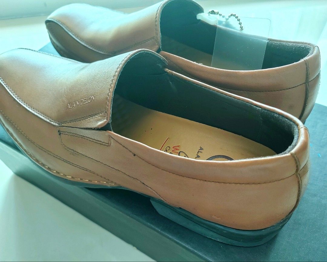 Alain Delon Leather Slip on Tan UK6, Men's Fashion, Footwear, Dress ...