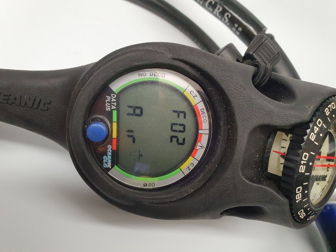 Aqualung US Divers Impulse scuba diving regulator set with dive ...