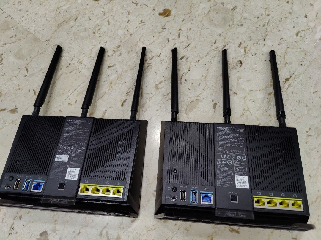 Asus RT-AC68U AC1900 Routers, Computers & Tech, Parts & Accessories ...
