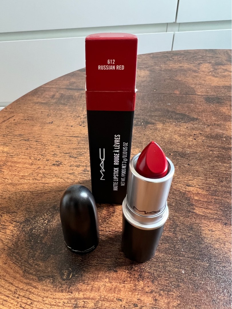 AUTHENTIC MAC Matte Lipstick - Russian Red on Carousell