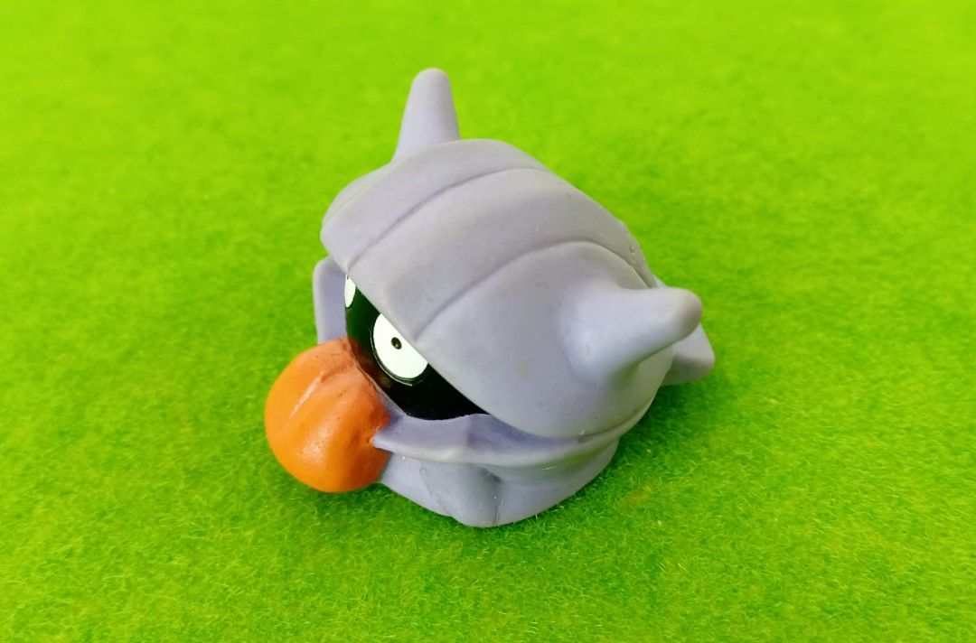 Bandai first generation Pokemon Shellder and Cloyster Finger Puppet ...