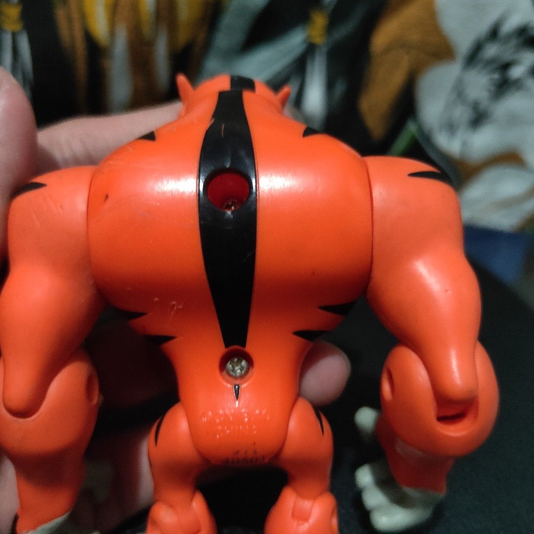 Ben 10 rath and diamond head, Hobbies & Toys, Toys & Games on Carousell