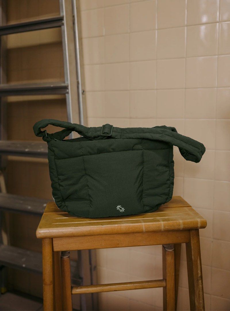 (BNWT) The Paper Bunny Puffer Swing, Women's Fashion, Bags & Wallets ...