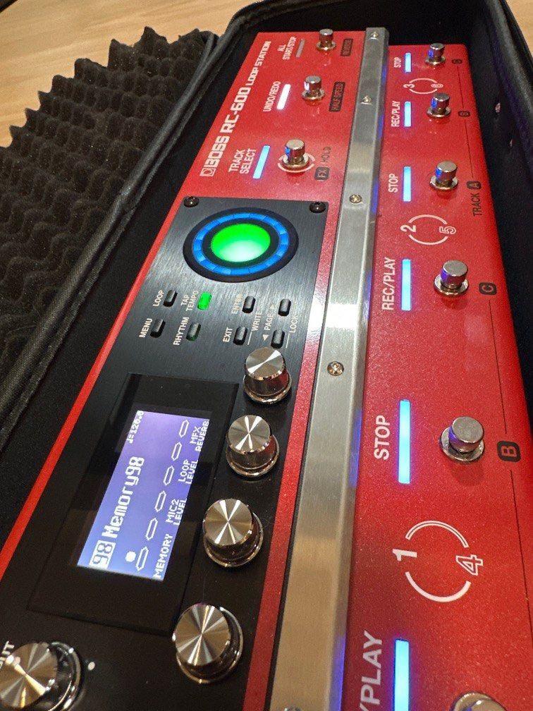 Boss RC600 flagship Looper Pedal, Hobbies & Toys, Music & Media, Music ...