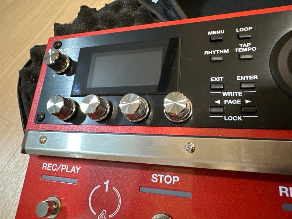 Boss RC600 flagship Looper Pedal, Hobbies & Toys, Music & Media, Music ...