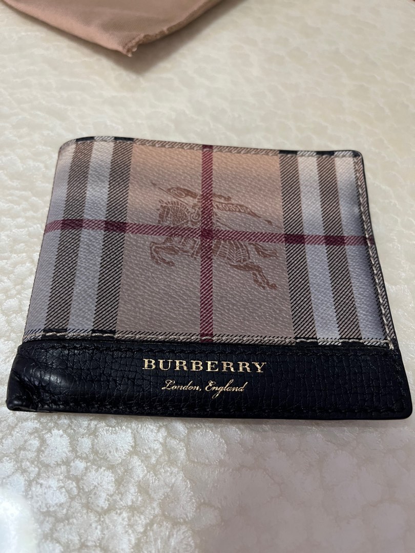 Burberry Wallet, Men's Fashion, Watches & Accessories, Wallets & Card ...