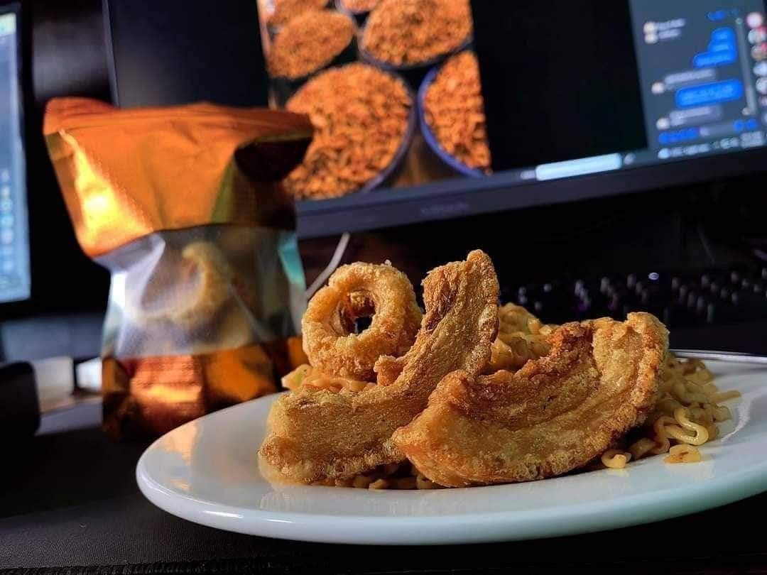 Chicharon bagnet, Food & Drinks, Local Eats on Carousell