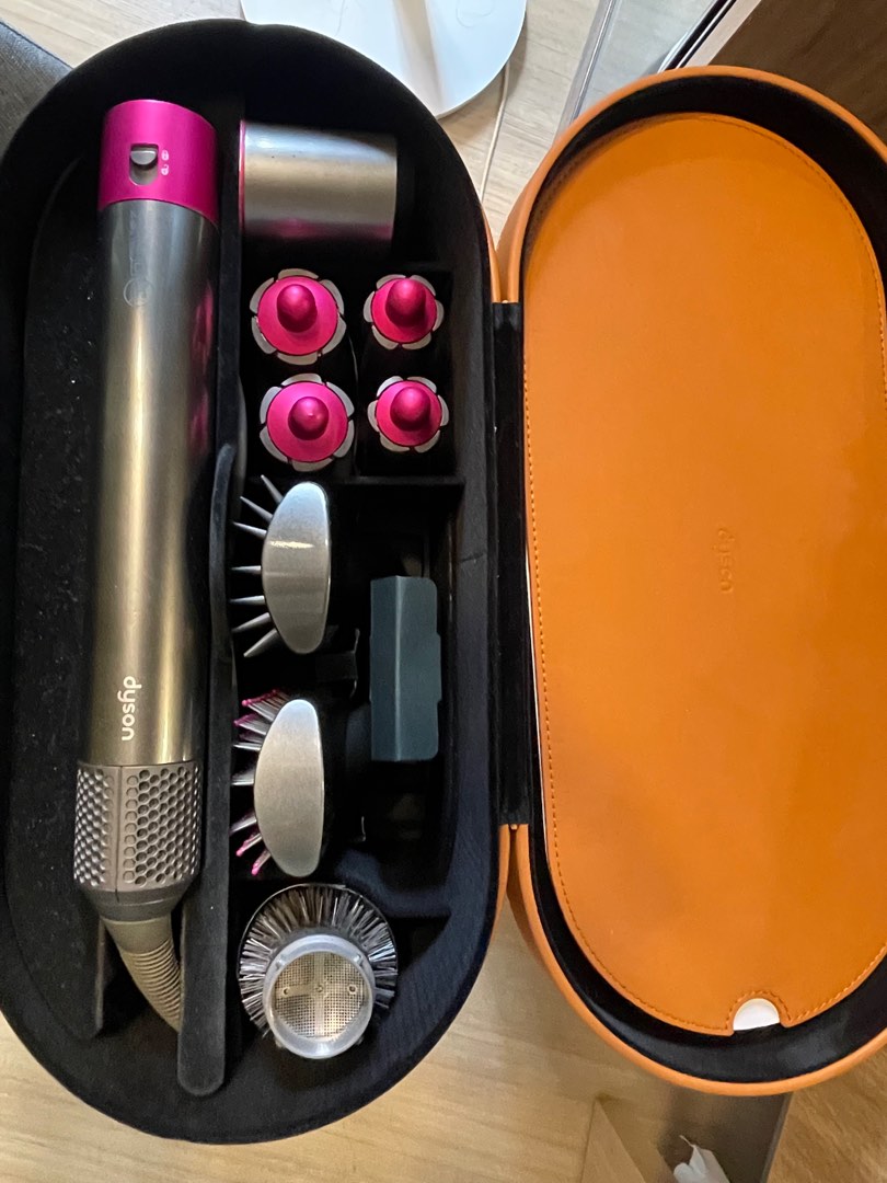Dyson Airwrap Complete Set, Beauty & Personal Care, Hair on Carousell
