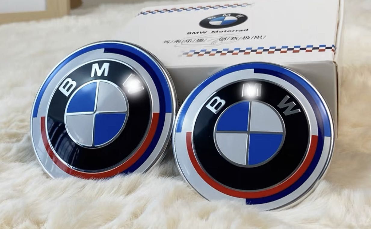EMBLEM LOGO BMW 1 2 3 4 5 6 7 SERIES F06 F10 F16 F22 F23 F30 F32 F33 ...
