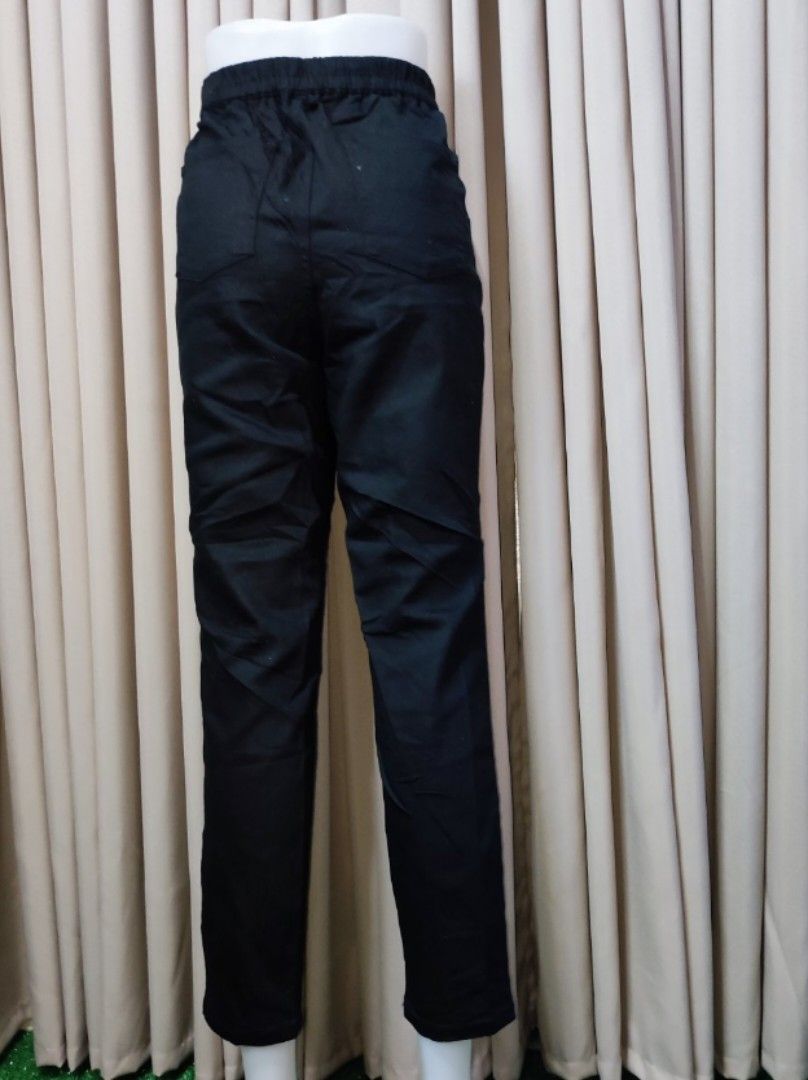 GU GARTERIZED TROUSER(LARGE and xl black sold), Women's Fashion ...