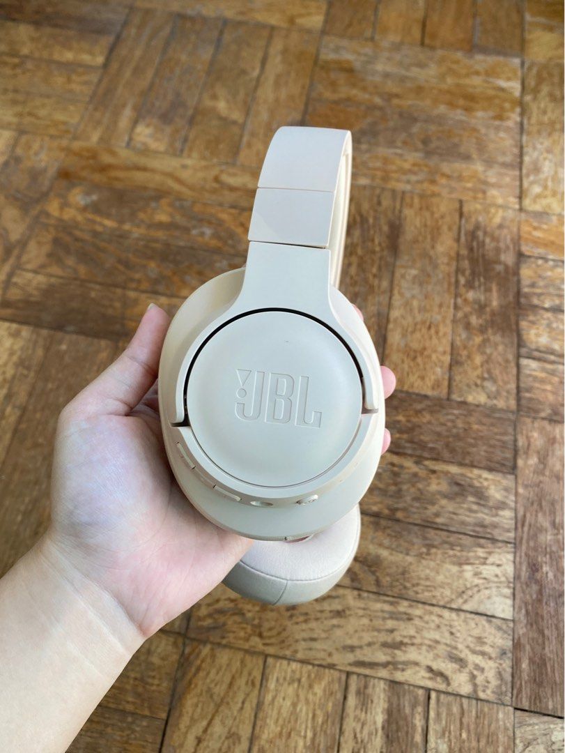 JBL 710BT Pink, Audio, Headphones & Headsets on Carousell