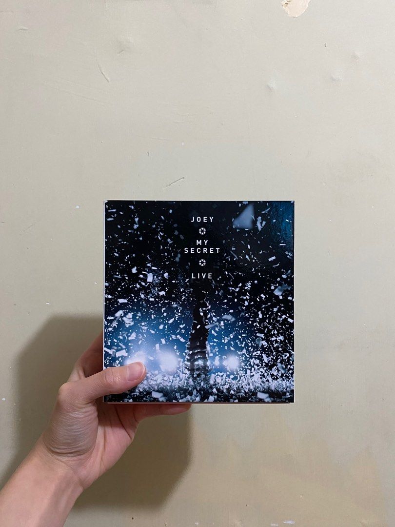 Joey Yung My Secret Live CD, 興趣及遊戲, 音樂、樂器 & 配件, 音樂與媒體 - CD 及 DVD ...