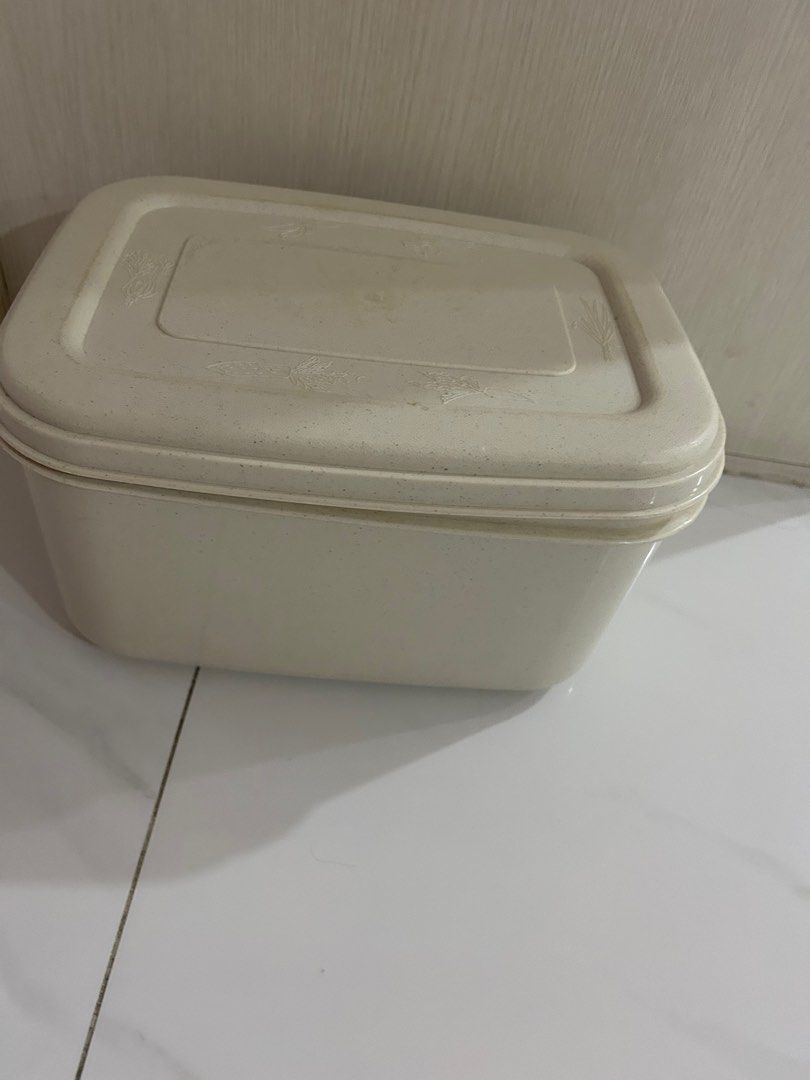 Kitchen ware and containers, Furniture & Home Living, Kitchenware ...