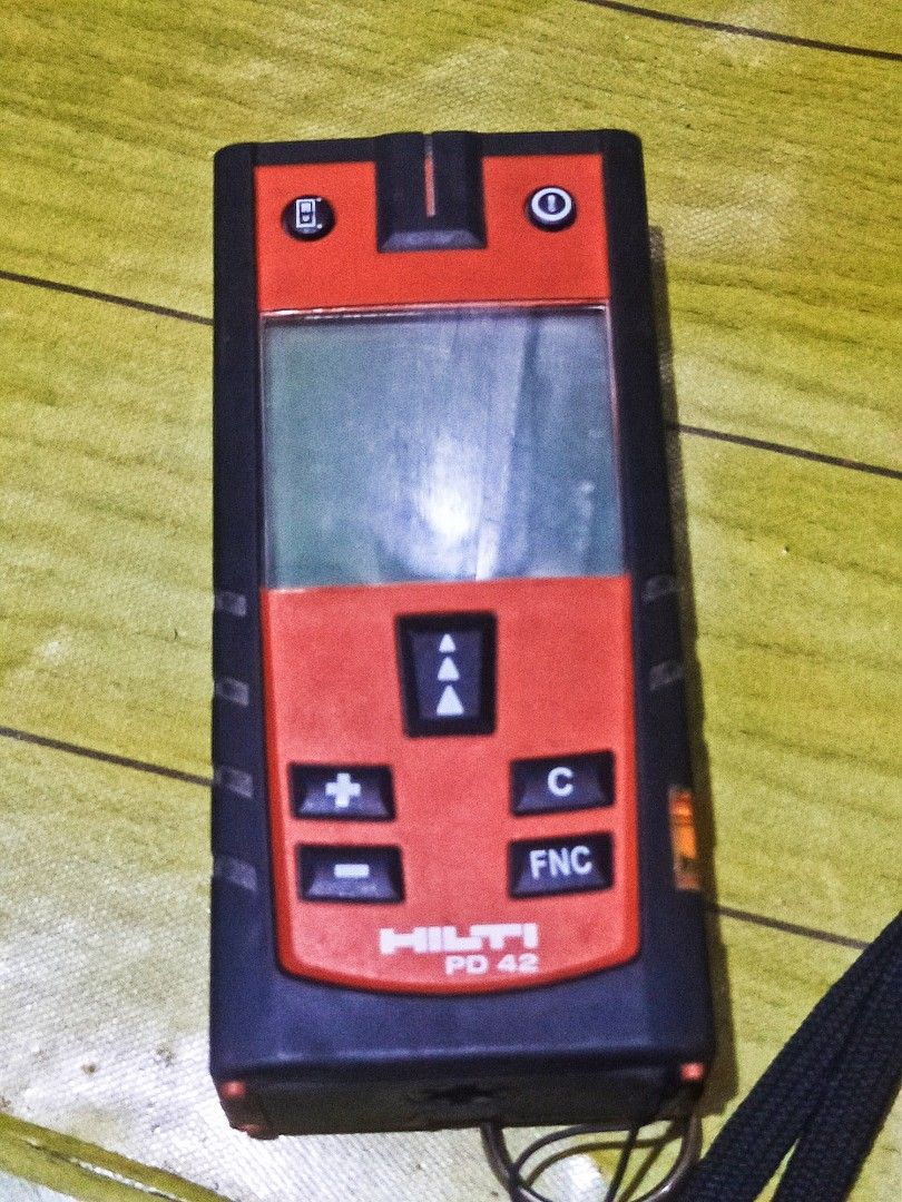 HILTI pd42 digital laser on Carousell