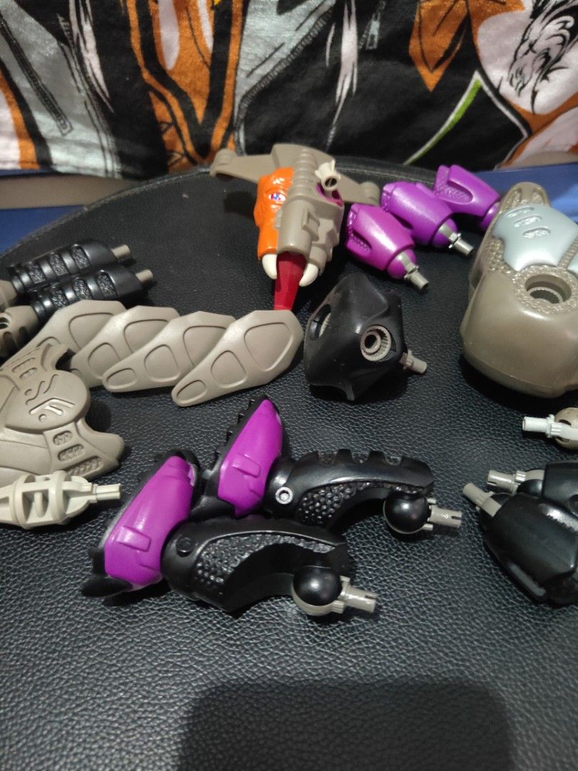 Lego galidor tager 2002, Hobbies & Toys, Toys & Games on Carousell