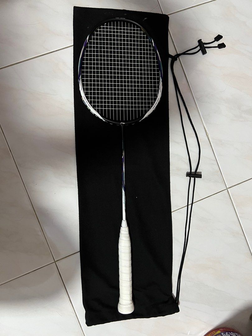 Lining tectonic 9, Sports Equipment, Sports & Games, Racket & Ball ...