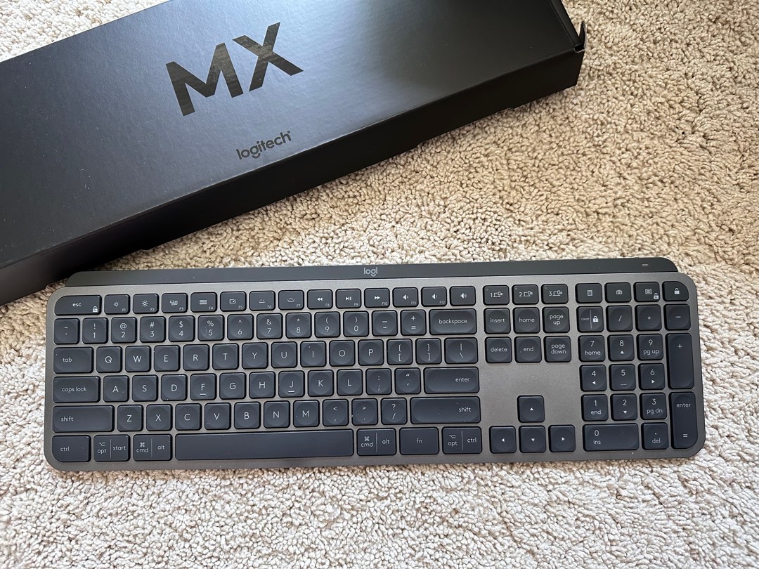 Logitech MX Keys Mac/Windows Multi-device Wireless Bluetooth Keyboard ...