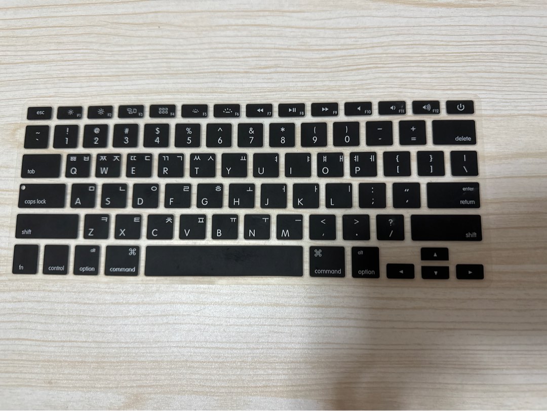 Macbook Hangul Korean Keyboard Cover, Computers & Tech, Parts ...